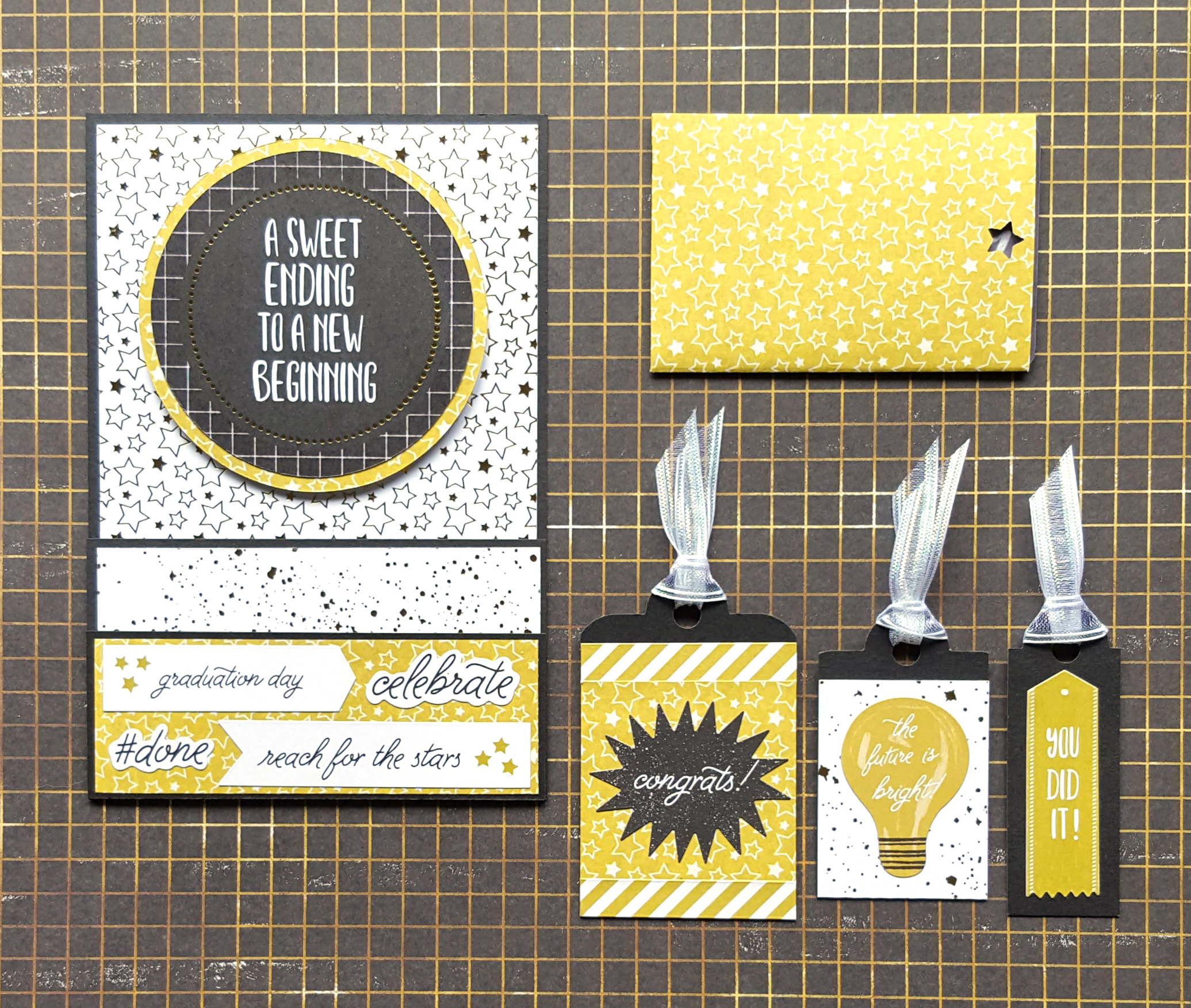 Congratulate Your Grad With This DIY Gift Card Holder – The Pages