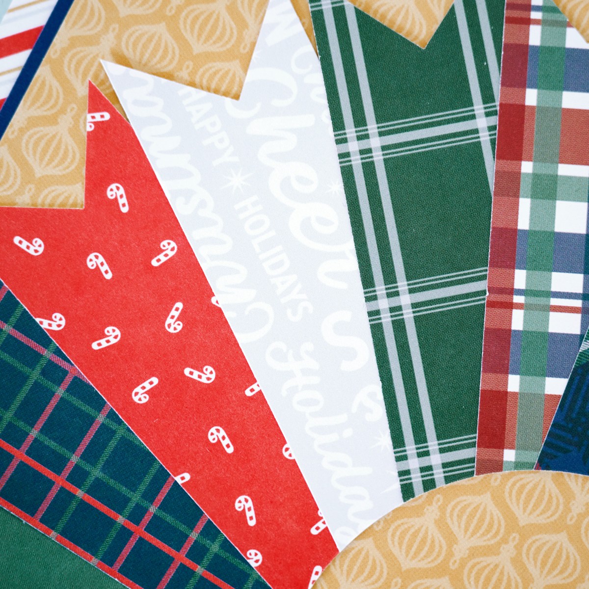 Encircle Holiday Magic With This Unbe-wreath-able Christmas Scrapbook ...